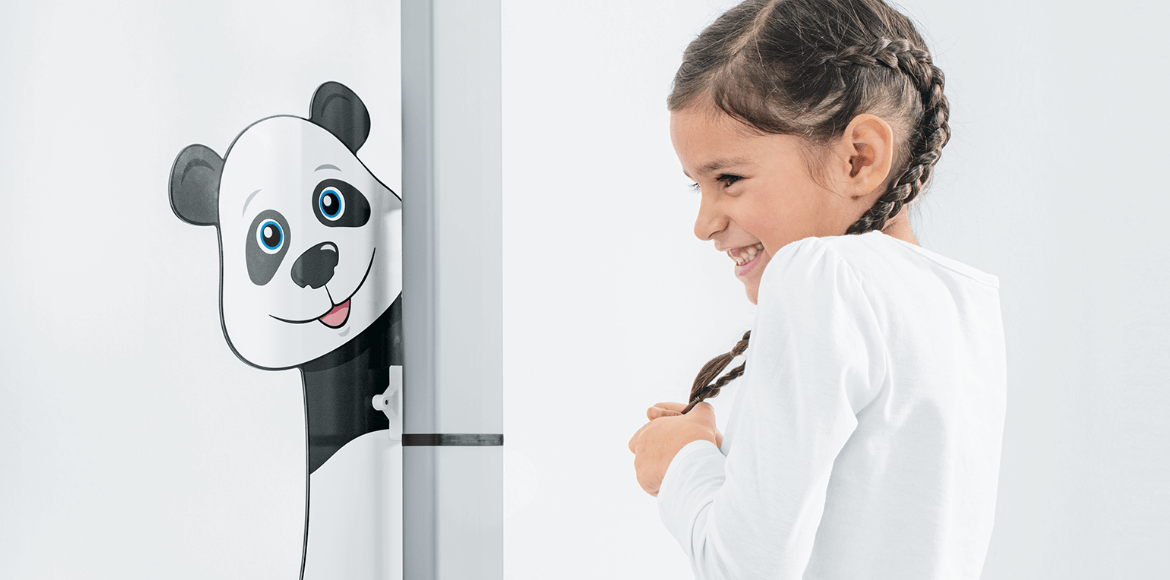 seca Scale-up Line - EMR ready 超音波式全自動身長体重計(検定付) IDディスプレイとハンドレール付き · seca